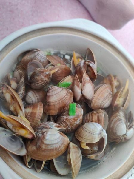烤河蚌怎么做_烤河蚌要烤多久才熟-第1张图片-山城妙识