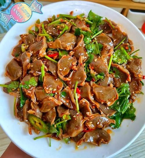 鸡胗和什么菜搭配好吃_鸡胗炒什么菜最香-第1张图片-山城妙识