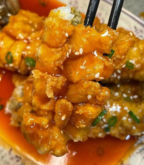 糖醋鱼块怎么做_正宗糖醋鱼块做法视频-第1张图片-山城妙识