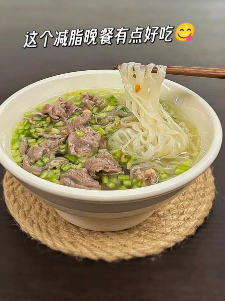 牛肉汤怎么做的又白又浓_牛肉汤变白变浓的秘诀-第2张图片-山城妙识