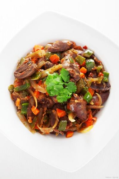鸡胗怎么炒又嫩好吃_鸡胗去腥焯水技巧-第2张图片-山城妙识 鸡胗怎么炒又嫩好吃_鸡胗去腥焯水技巧-第2张图片-山城妙识