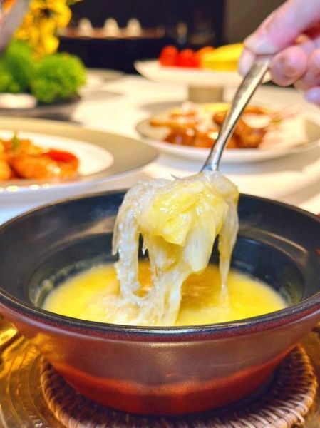 鱼翅捞饭什么意思_鱼翅捞饭是哪里的菜-第1张图片-山城妙识