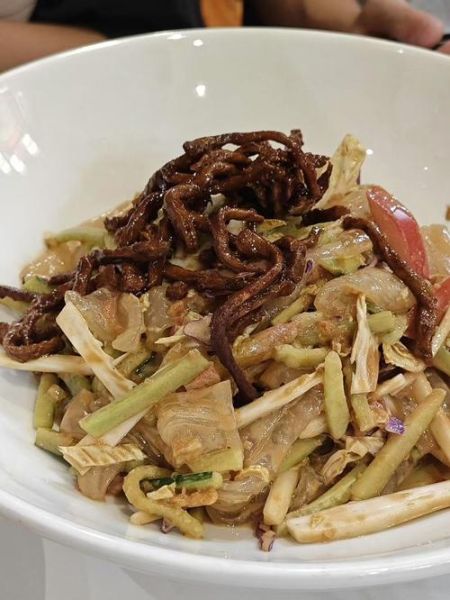 肉丝拉皮怎么做好吃_肉丝拉皮热量高吗-第2张图片-山城妙识