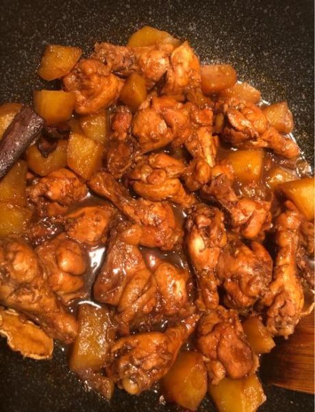 红烧鸡肉炖土豆怎么做_红烧鸡肉炖土豆窍门-第3张图片-山城妙识