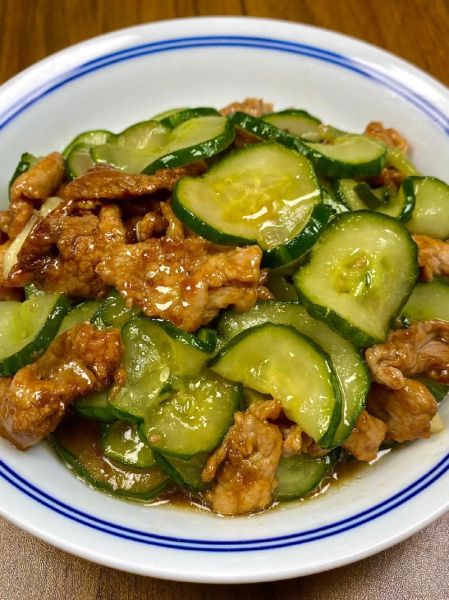 青瓜炒肉怎么炒好吃_青瓜炒肉做法大全-第1张图片-山城妙识
