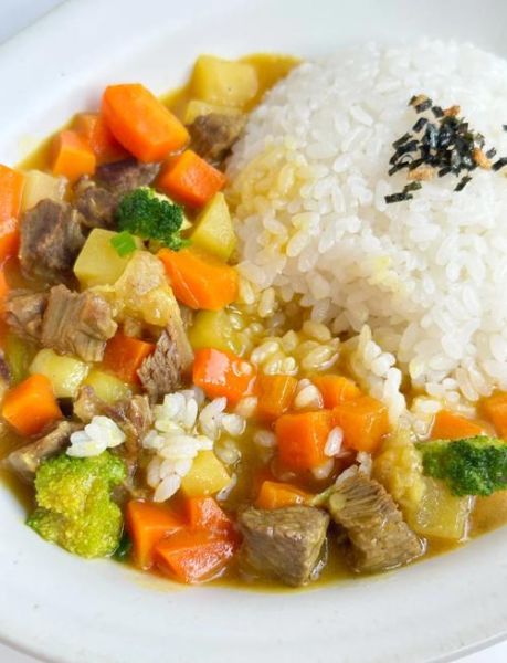 韩国咖喱牛肉饭怎么做_正宗韩式咖喱牛肉饭配方-第1张图片-山城妙识