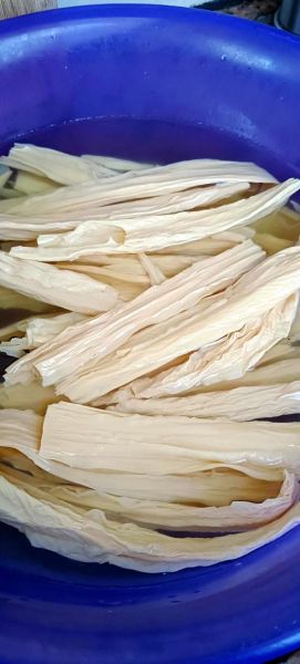 腐竹怎样泡发_腐竹泡发用冷水还是热水-第1张图片-山城妙识