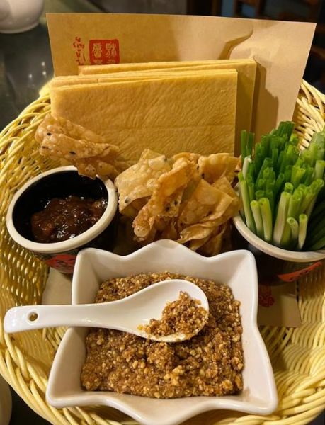 鲁菜最有名的30道菜_哪些值得先尝-第1张图片-山城妙识 鲁菜最有名的30道菜_哪些值得先尝-第1张图片-山城妙识
