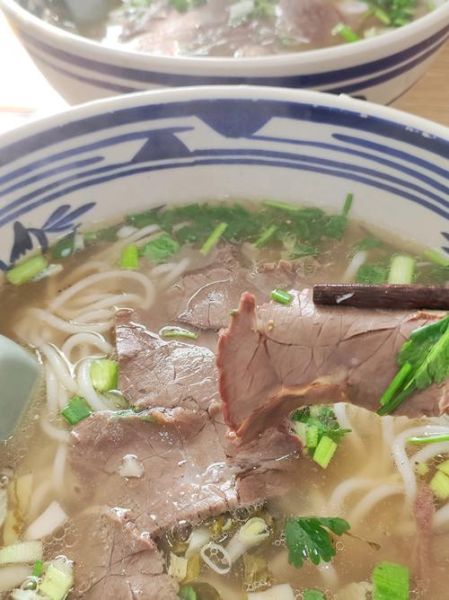羊肉粉配料有哪些_正宗贵州羊肉粉怎么选料-第2张图片-山城妙识