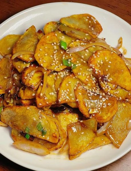 干锅洋芋怎么做_干锅洋芋的家常做法-第1张图片-山城妙识