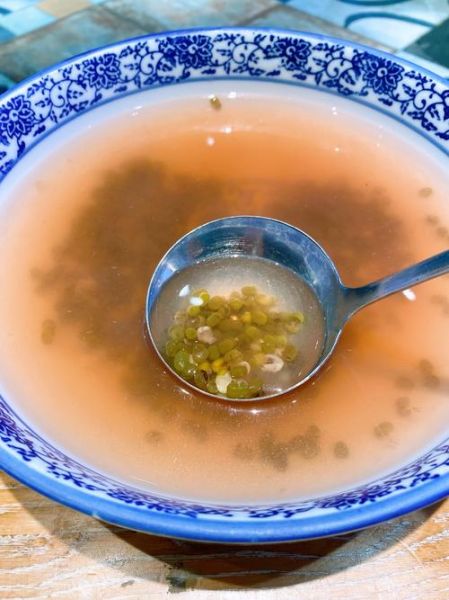 绿豆粥搭配什么菜_绿豆粥配什么菜最开胃-第1张图片-山城妙识