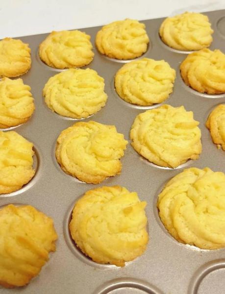 牛奶饼干的做法无黄油_不加黄油怎么做牛奶饼干-第2张图片-山城妙识 牛奶饼干的做法无黄油_不加黄油怎么做牛奶饼干-第2张图片-山城妙识