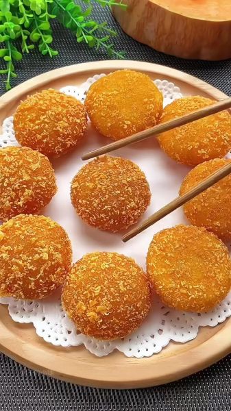 家常南瓜饼怎么做_南瓜饼不吸油技巧-第1张图片-山城妙识