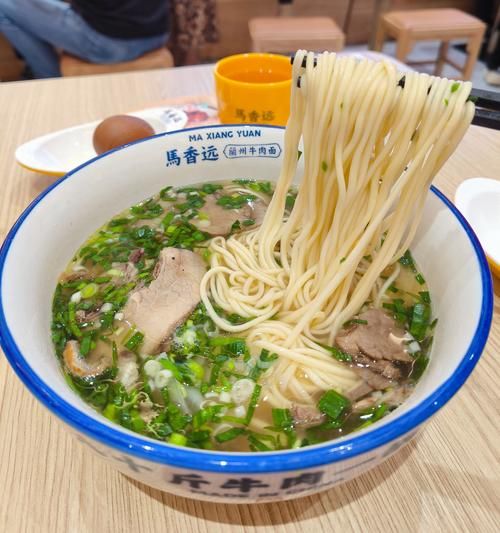 牛肉面哪个牌子好吃_牛肉面热量高吗-第1张图片-山城妙识
