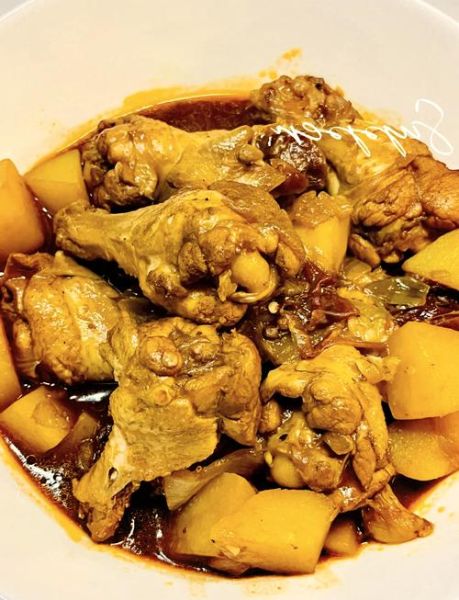 鸡腿炖土豆怎么做好吃又简单_鸡腿炖土豆家常做法-第1张图片-山城妙识