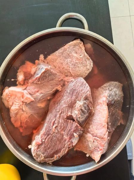 五香牛肉怎么煮_五香牛肉的做法步骤-第2张图片-山城妙识
