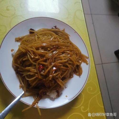 酸辣土豆丝盖饭怎么做_酸辣土豆丝盖饭热量高吗-第2张图片-山城妙识 酸辣土豆丝盖饭怎么做_酸辣土豆丝盖饭热量高吗-第2张图片-山城妙识