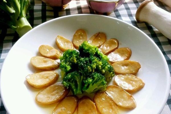 鲍汁白灵菇怎么做_鲍汁白灵菇的营养价值-第3张图片-山城妙识 鲍汁白灵菇怎么做_鲍汁白灵菇的营养价值-第3张图片-山城妙识