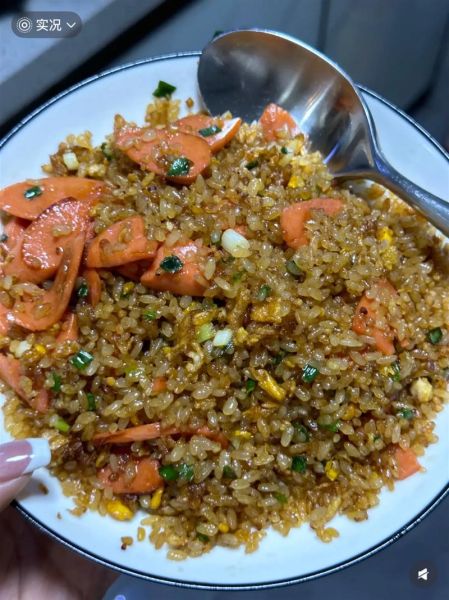 酱油炒饭不放鸡蛋怎么做_酱油炒饭无蛋技巧-第2张图片-山城妙识 酱油炒饭不放鸡蛋怎么做_酱油炒饭无蛋技巧-第2张图片-山城妙识