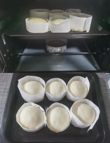 烤箱做面包教程_新手如何烤出松软面包-第1张图片-山城妙识 烤箱做面包教程_新手如何烤出松软面包-第1张图片-山城妙识