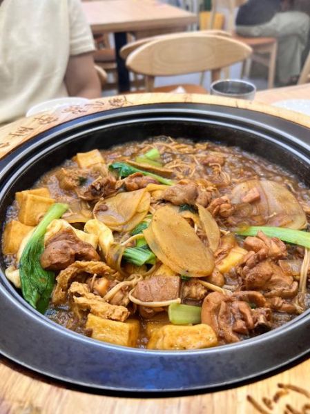 鸡肉怎么炖才好吃_炖鸡肉放什么调料-第1张图片-山城妙识 鸡肉怎么炖才好吃_炖鸡肉放什么调料-第1张图片-山城妙识
