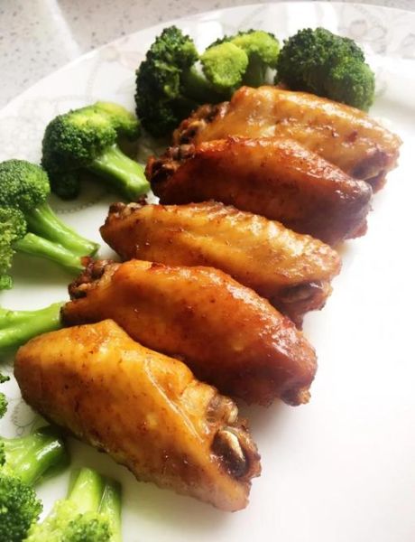 微波炉烤鸡翅要锡纸吗_不垫锡纸行不行-第1张图片-山城妙识 微波炉烤鸡翅要锡纸吗_不垫锡纸行不行-第1张图片-山城妙识