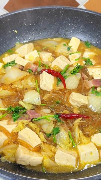 白菜豆腐炖粉条怎么做_炖多久才入味-第2张图片-山城妙识 白菜豆腐炖粉条怎么做_炖多久才入味-第2张图片-山城妙识