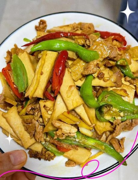 香干肉丝怎么炒好吃_香干炒肉要不要焯水-第1张图片-山城妙识