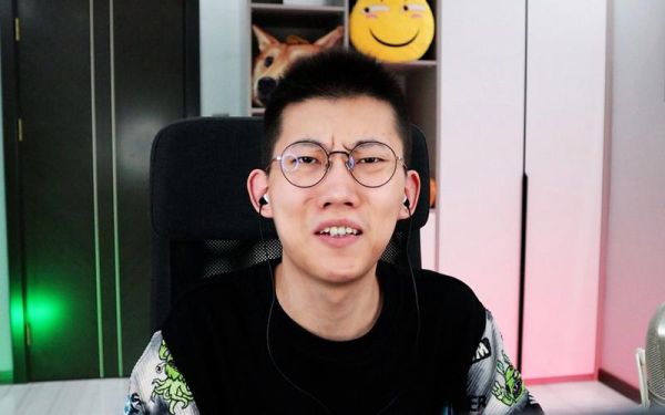 鲤鱼ace真名是什么_鲤鱼ace真名叫什么-第3张图片-山城妙识
