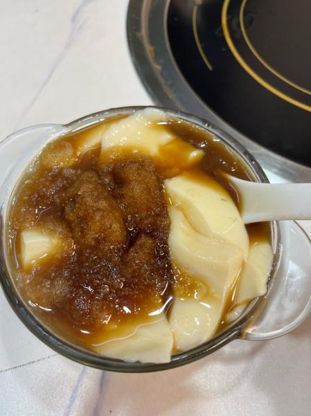 豆腐花的作用与功效_豆腐花能减肥吗-第1张图片-山城妙识