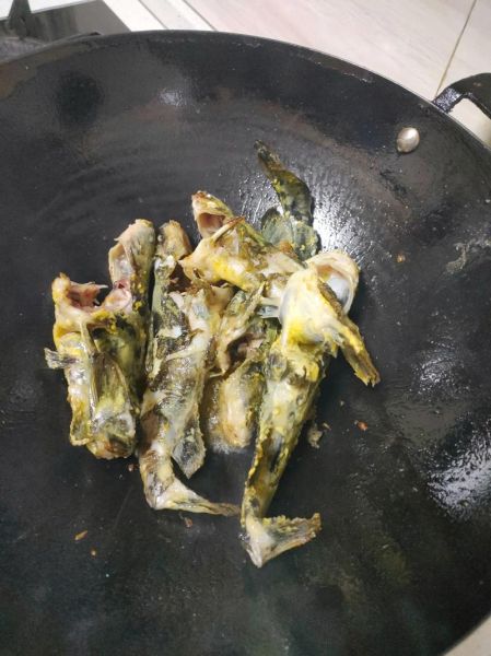 黄骨鱼怎么做好吃_黄骨鱼炖豆腐的做法-第1张图片-山城妙识