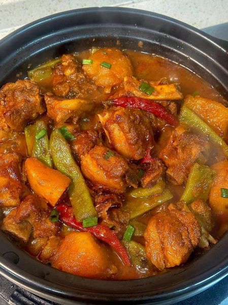香辣排骨焖土豆怎么做_香辣排骨焖土豆的家常做法-第3张图片-山城妙识
