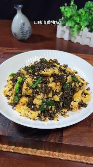 地皮菜炒鸡蛋怎么炒好吃_地皮菜炒鸡蛋的做法窍门-第2张图片-山城妙识