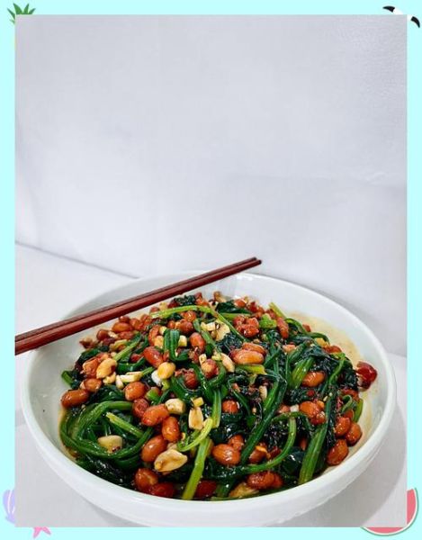 菠菜凉拌花生米怎么做_菠菜焯水几分钟-第1张图片-山城妙识
