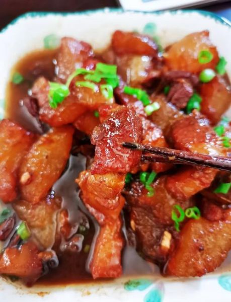 红烧冬瓜肉怎么做_红烧冬瓜肉的家常做法-第2张图片-山城妙识