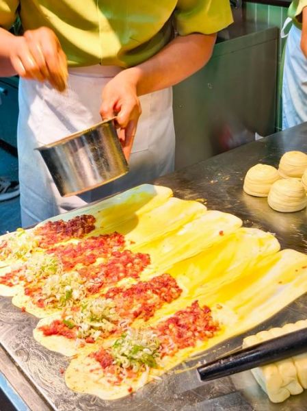 香酥牛肉饼怎么做_香酥牛肉饼配方比例-第2张图片-山城妙识