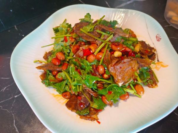 2021特色凉菜有哪些_怎么做才够味-第2张图片-山城妙识
