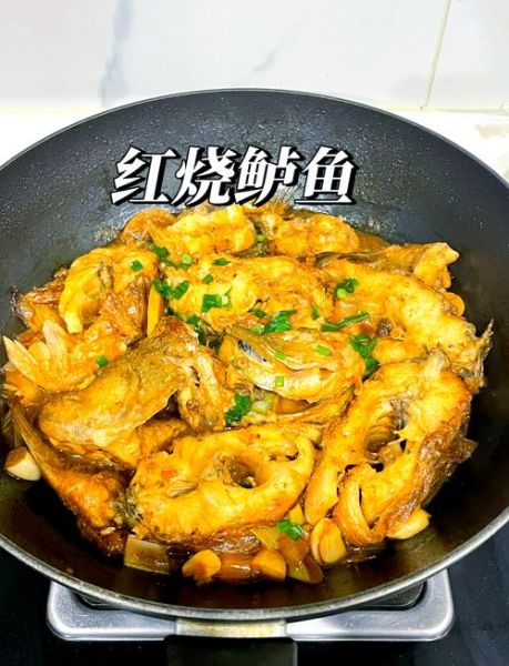 鲈鱼怎么做好吃又营养_鲈鱼清蒸还是红烧-第1张图片-山城妙识