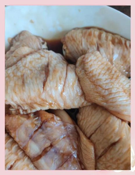 烧烤鸡翅怎么腌制_腌制多久才入味-第2张图片-山城妙识