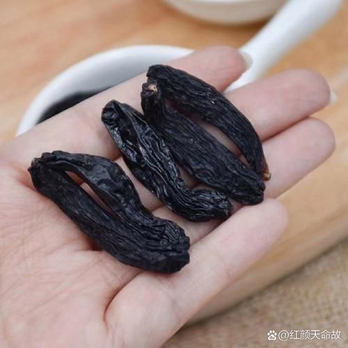葡萄干怎么吃_葡萄干一天吃多少粒-第2张图片-山城妙识