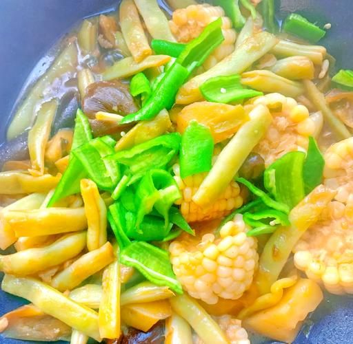 茄子土豆豆角乱炖怎么做_东北乱炖家常做法-第3张图片-山城妙识
