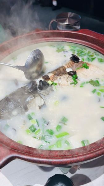 炖鱼汤用什么鱼比较好_哪种鱼炖汤最鲜-第1张图片-山城妙识