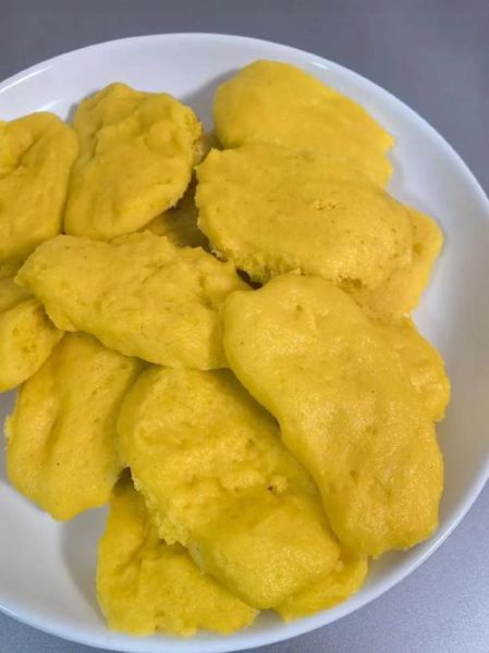 铁锅贴玉米饼怎么和面_玉米饼和面技巧-第1张图片-山城妙识