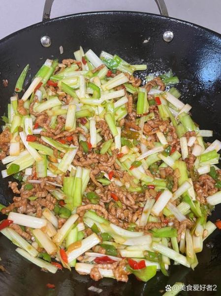 韭黄青椒炒肉丝怎么做_家常做法步骤-第3张图片-山城妙识