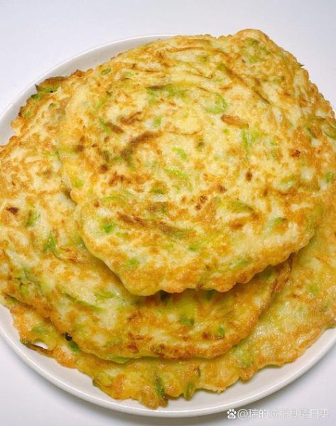 西葫芦饼子怎么做_西葫芦饼子热量高吗-第3张图片-山城妙识