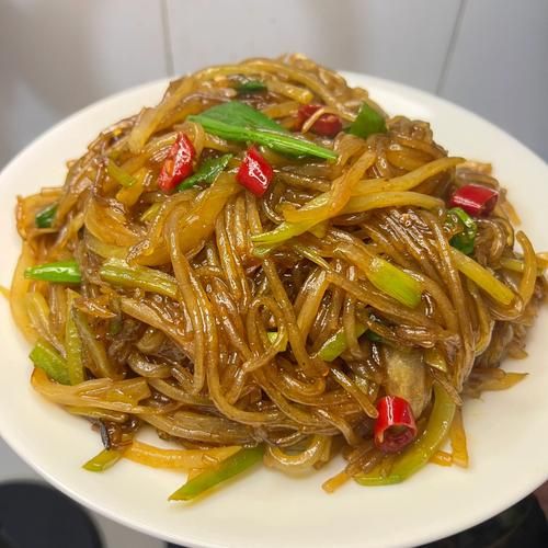 萝卜丝炒粉条怎么炒不坨_萝卜丝炒粉条的家常做法-第1张图片-山城妙识