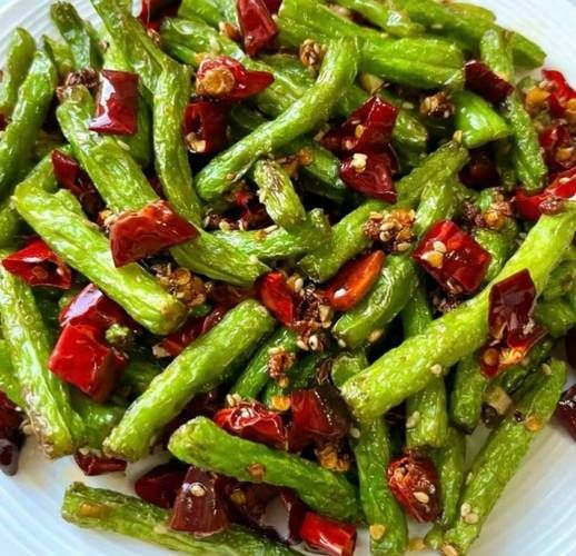 干煸四季豆怎么做才好吃_干煸四季豆的家常做法-第2张图片-山城妙识