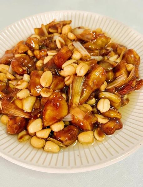 宫保鸡丁怎么做才正宗_宫保鸡丁滑嫩秘诀-第2张图片-山城妙识