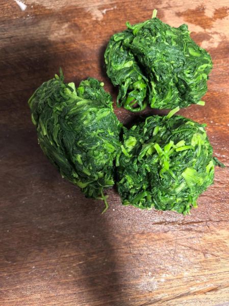 荠菜饺子馅怎么调_荠菜包饺子焯水还是不焯水-第2张图片-山城妙识