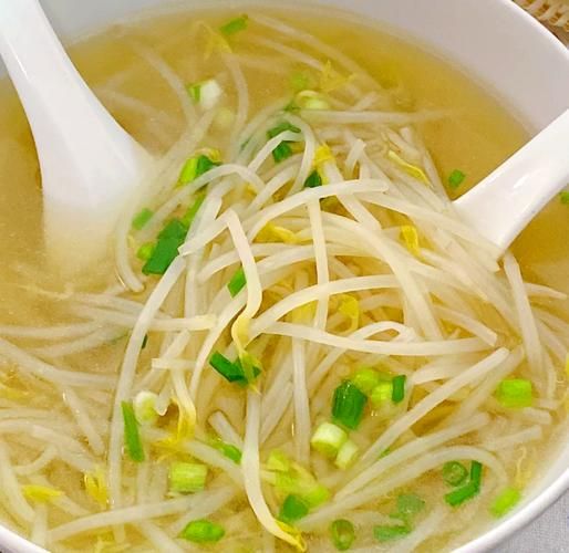 豆芽汤怎么做好吃_家常豆芽汤做法-第1张图片-山城妙识